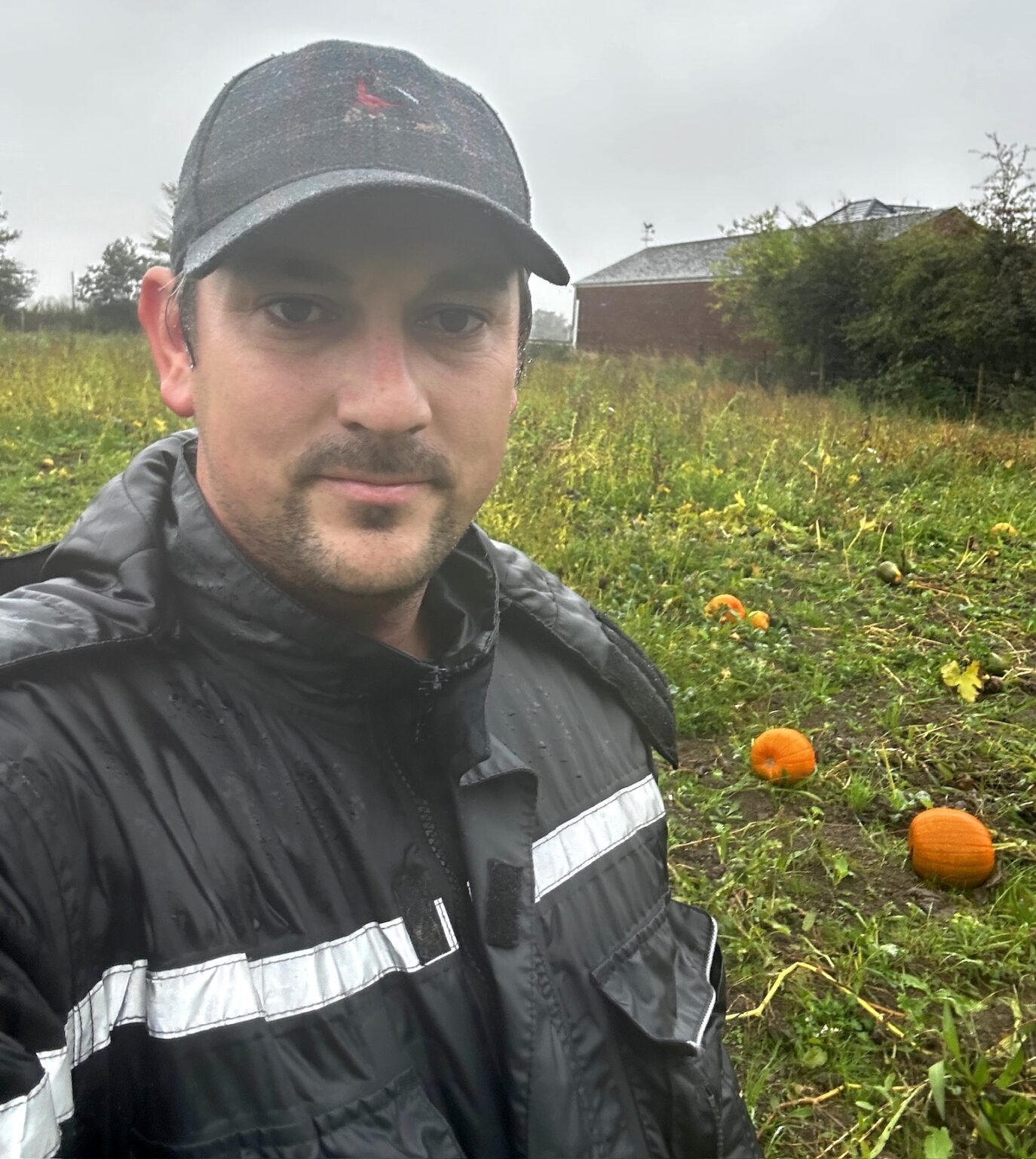 Police officer earning £67,000-a-year leaves force to save family farm ...